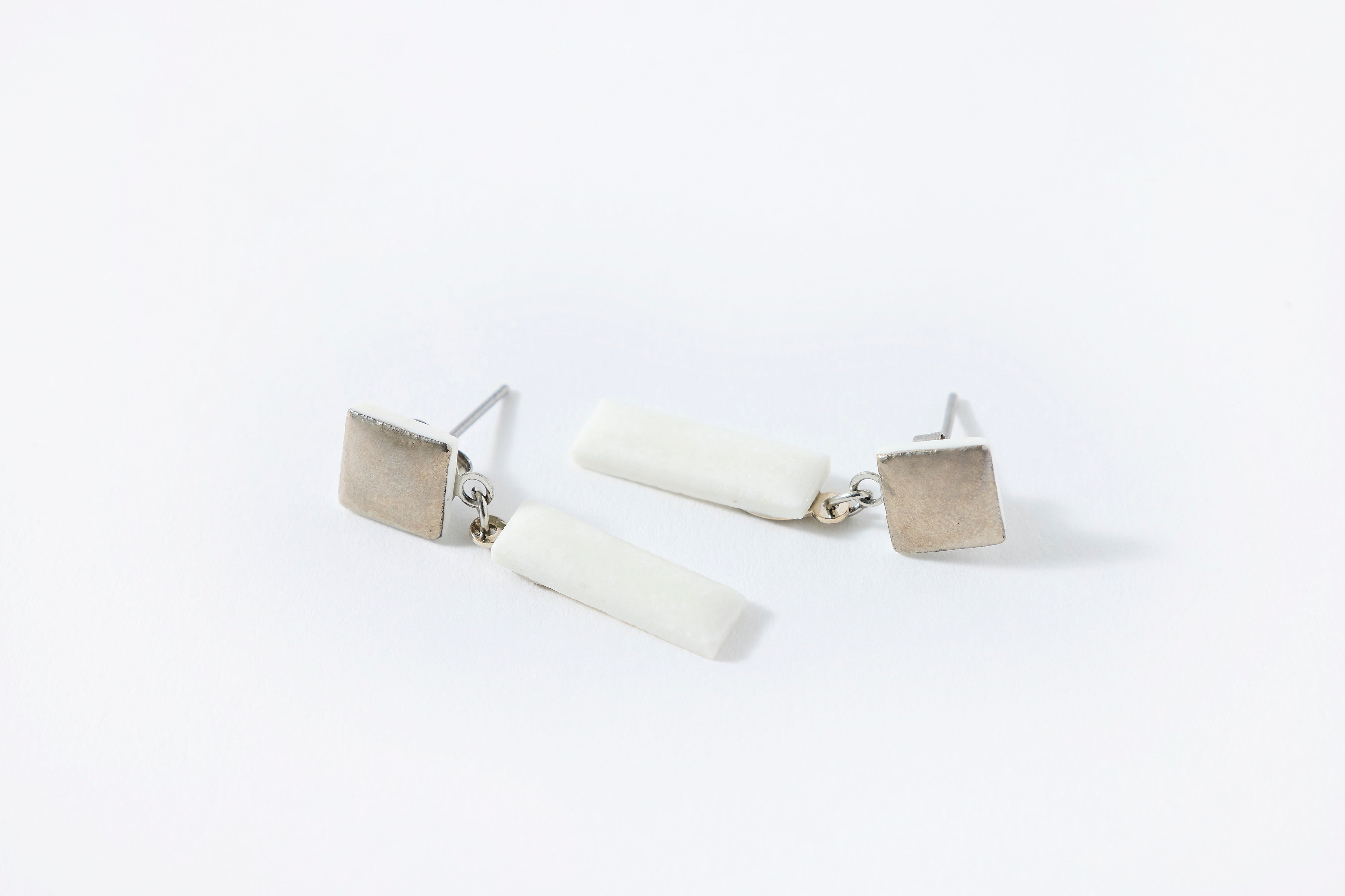 Ren White Cloud Piercing — Wholesale | Made in Japan – monoya